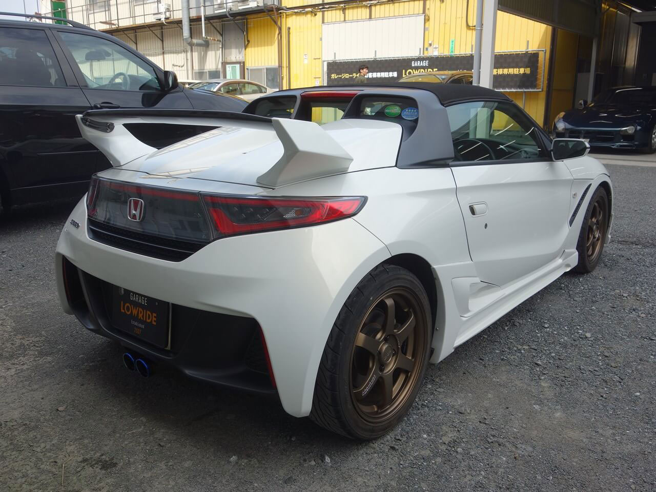 ホンダ S660 ノブレッセ製リヤウイング塗装・取付 千葉県よりご来店のお客様です – 東京 立川 板金塗装・車の傷・へこみ修理 「ガレージローライド®」